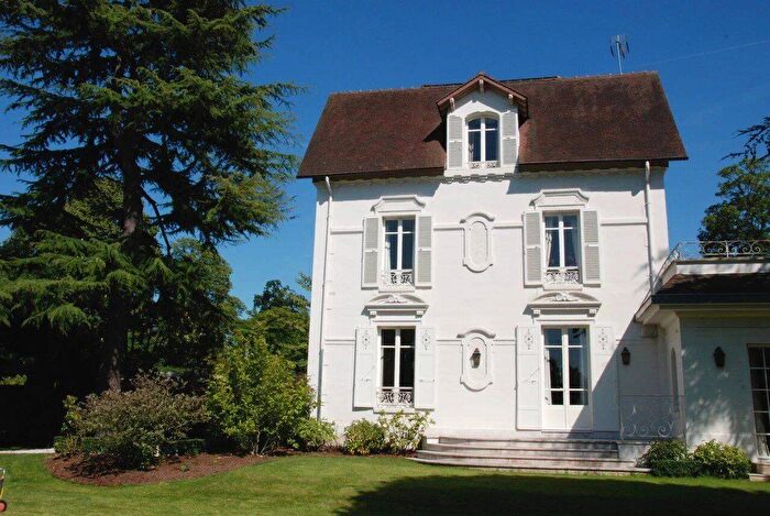 Maison 8 pièces à louer - Ibis, Le Vésinet