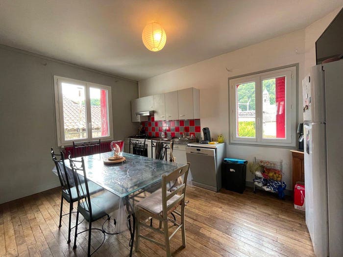 Brantôme en Périgord : Appartement 4 pièces à louer