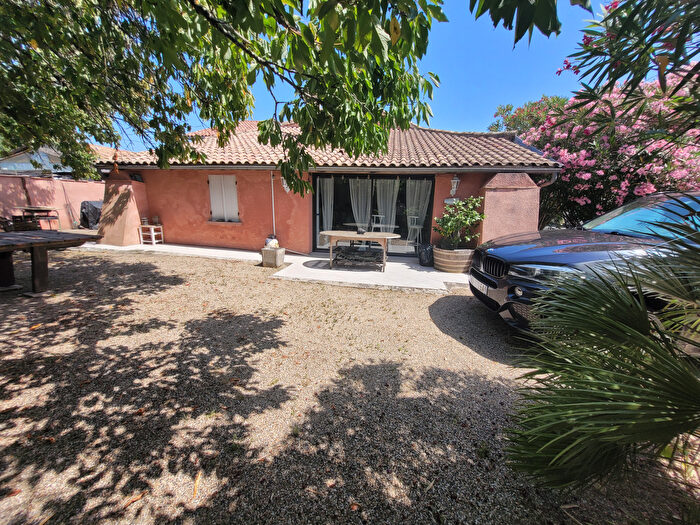 Maison à vendre - Birac-sur-Trec - 6 pièces - 4 chambres