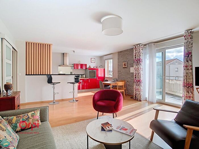 Appartement à vendre - Saint-Sébastien-sur-Loire, Ouest - 4 pièces - 3 chambres