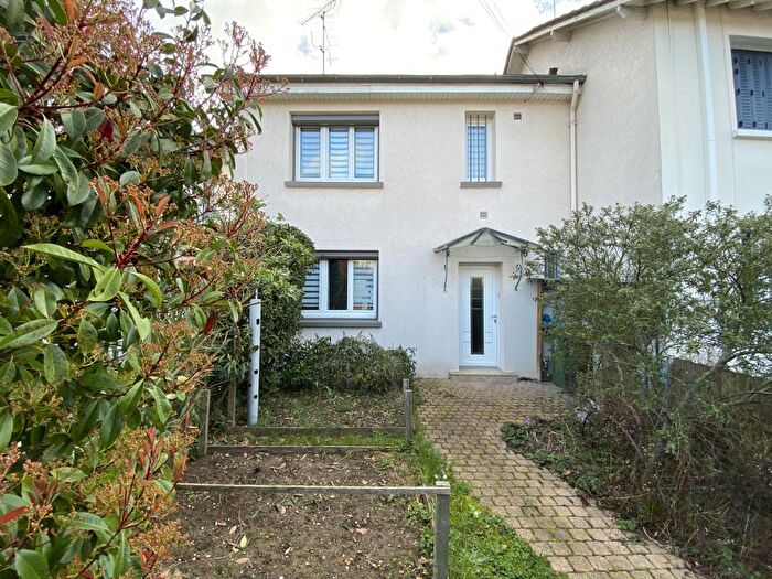 Maison à vendre - Rosny-sur-Seine - 5 pièces - 4 chambres