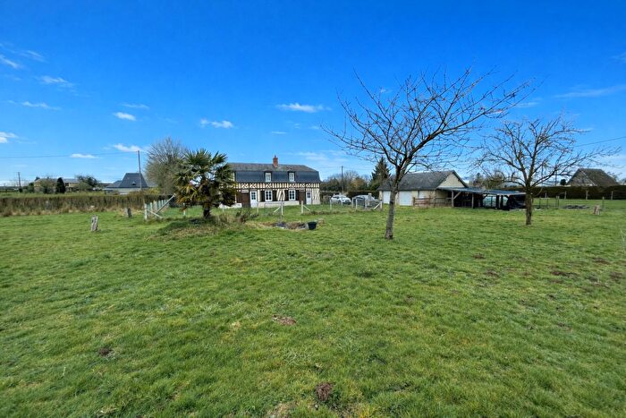 Maison à vendre - Bernay - 5 pièces - 3 chambres