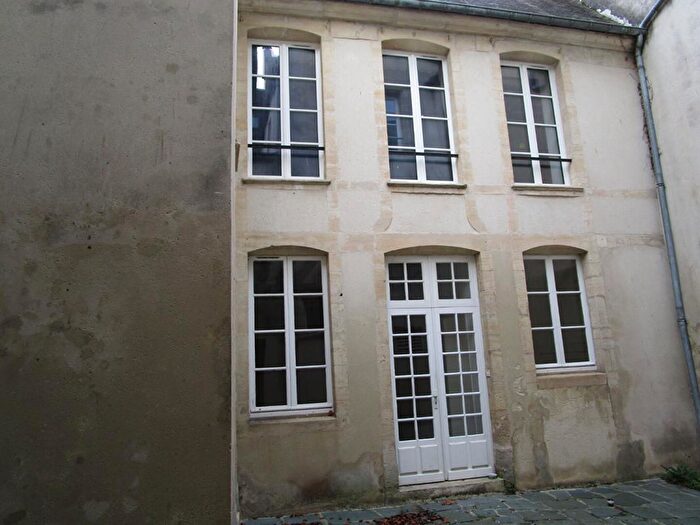 Appartement à vendre - Bayeux, Centre-ville, Saint-Jean - 1 pièce