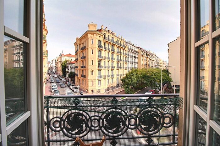 Appartement à vendre - Nice, Carré dor - 2 pièces - 1 chambre