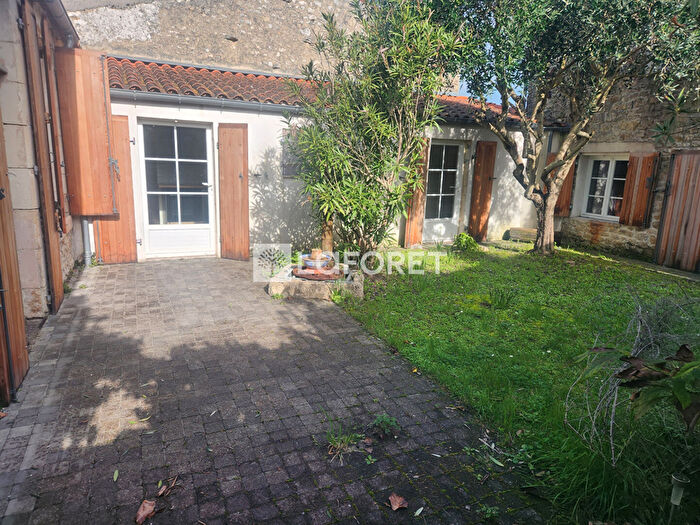 Maison à vendre - Saint-Georges-dOléron, Domino, Chaucre, Epinouses, Grand Cluseau, Coquettes - 6 pièces - 5 chambres