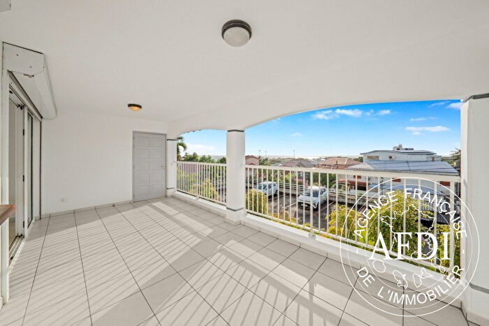 Appartement à vendre - Fort-de-France - 3 pièces - 2 chambres