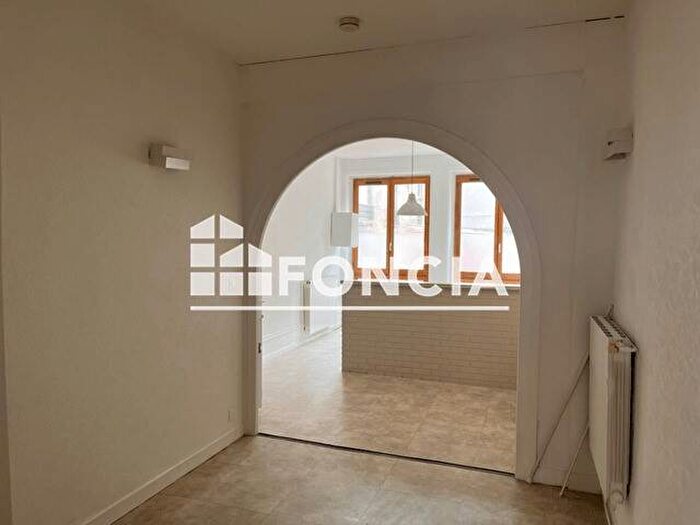 Appartement à louer - Hyper Centre-Vieille Ville, Saint-Étienne - 2 pièces - 1 chambre