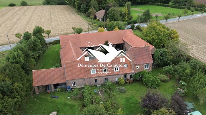 Maison à vendre - Templeuve-en-Pévèle - 12 pièces - 4 chambres