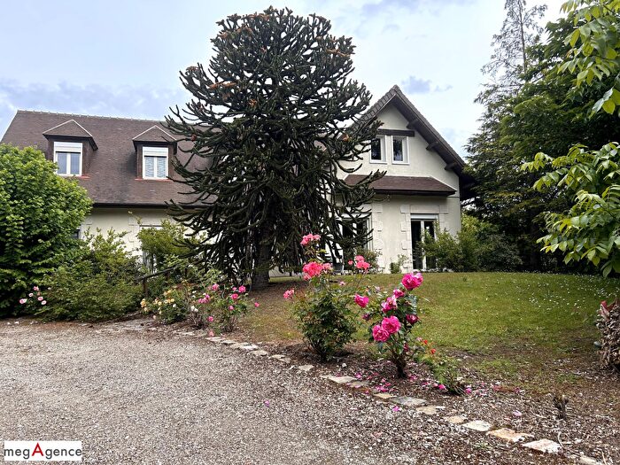 Maison à vendre - Romorantin-Lanthenay, Les Aubiers, La Genetière - 8 pièces - 5 chambres