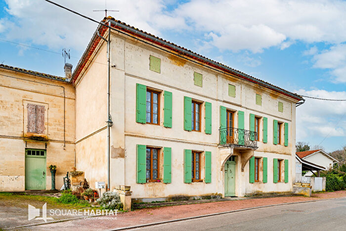 Maison à vendre - Civrac-sur-Dordogne - 9 pièces - 5 chambres