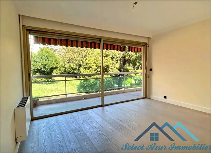 Appartement à vendre - Nice, Cimiez - 4 pièces - 3 chambres