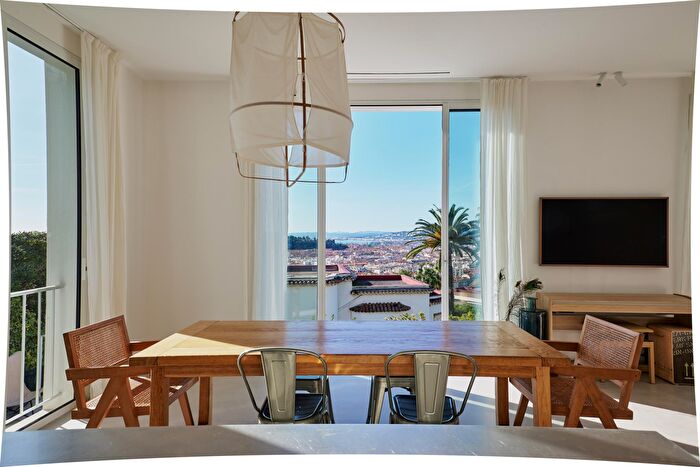 Maison à vendre - Nice, Mont-Boron - 5 pièces - 3 chambres