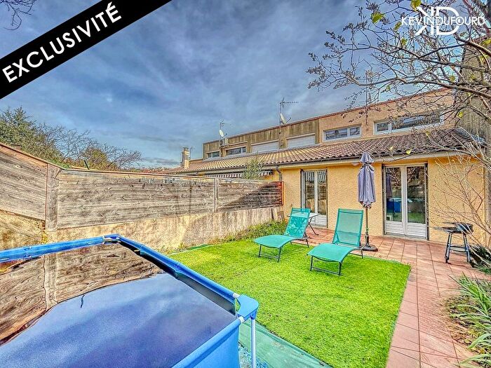 Maison à vendre - Aubenas, Les Oliviers, Combegayre, Glacière - 6 pièces - 4 chambres