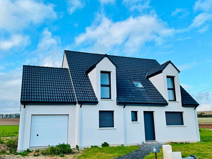 Maison à vendre - Froissy - 6 pièces - 4 chambres