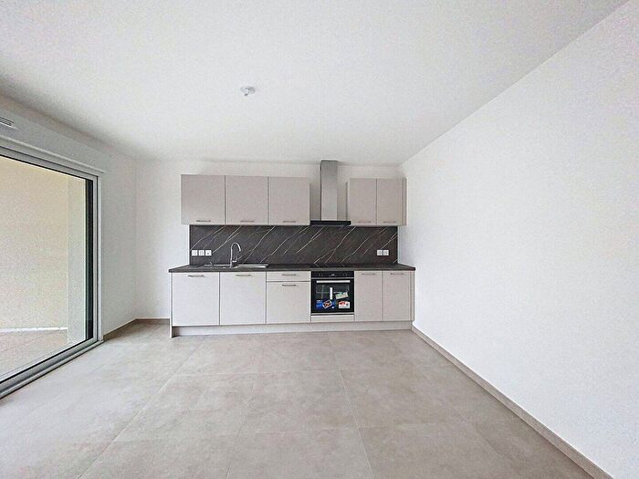 Appartement à louer - Plappeville - 4 pièces - 3 chambres