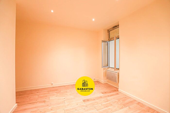 Appartement à vendre - Marseille e , Baille - 2 pièces - 1 chambre