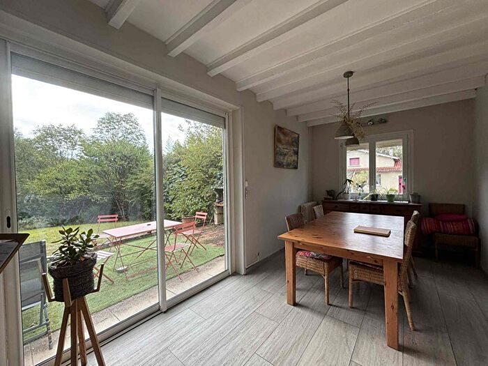 Maison à vendre - Soual - 4 pièces - 3 chambres