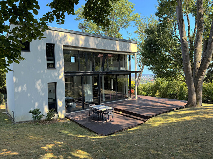 Maison 7 pièces à vendre à Villennes-sur-Seine