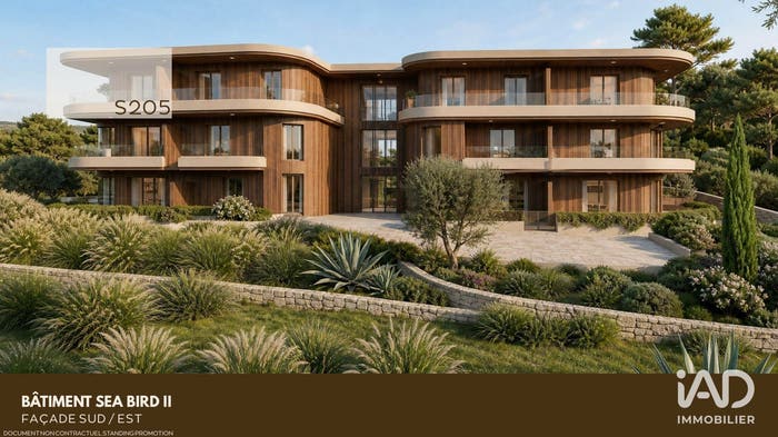 Appartement 7 pièces à Saint-Hilaire-Saint-Florent, Saint-Hilaire, à vendre