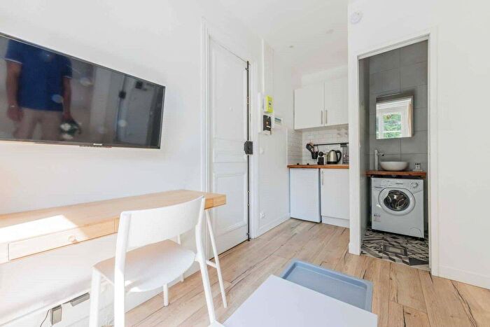 Legendre-Lévis, Paris 17ème arrondissement : Appartement 1 pièce à louer