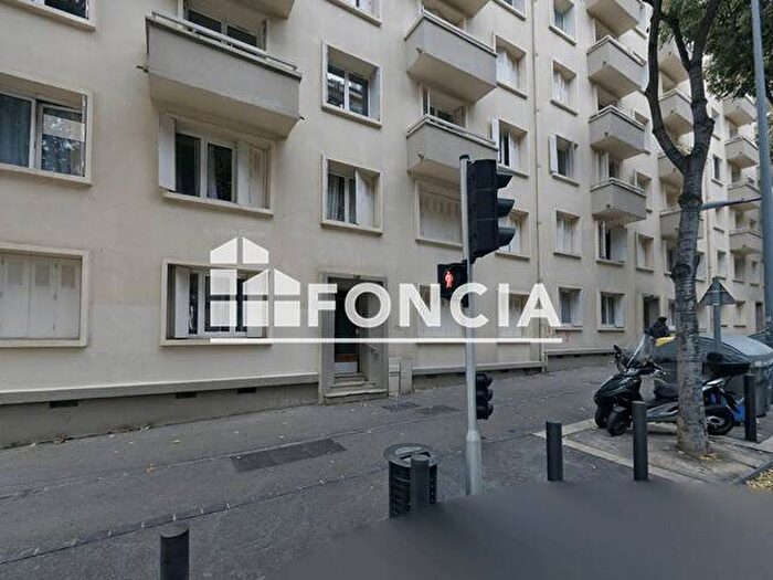 Appartement à louer - La Blancarde, Marseille ème arrondissement - 3 pièces - 2 chambres