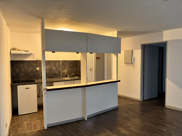 Appartement à louer - Bordeaux, Victoire, Sainte-Eulalie - 2 pièces - 1 chambre