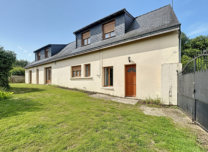 Brézé : Maison 8 pièces à vendre