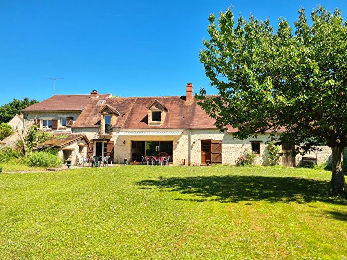 Maison 11 pièces à vendre - Morigny-Champigny