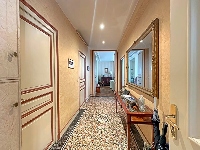 Orléans - Maison 8 pièces à vendre