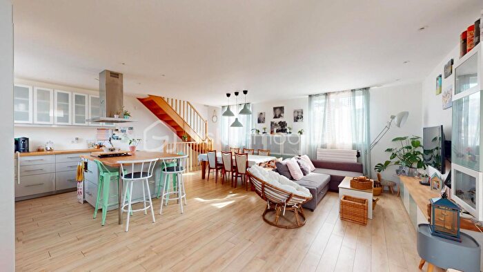 Maison à vendre - Villeneuve-Saint-Georges, Fort - 5 pièces - 4 chambres