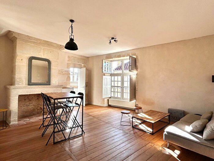 Appartement à louer - Puy-Saint Font, Périgueux - 2 pièces - 1 chambre