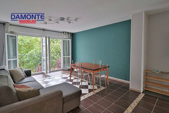 Appartement à louer - Bas Clos-Nord Est, Saint-André-les-Vergers - 2 pièces - 1 chambre