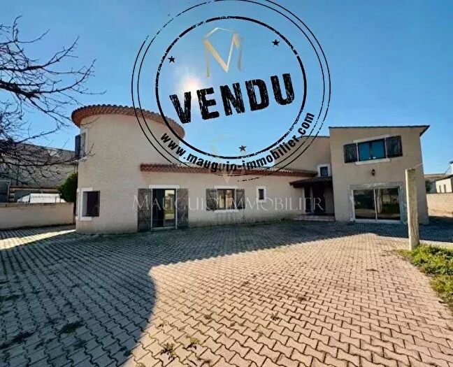 Maison à vendre - Mauguio, Jean Monnet, Léo Lagrange - 8 pièces - 6 chambres