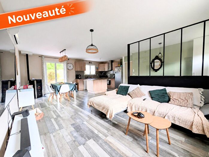 Saint-Yzan-de-Soudiac - Maison 6 pièces à vendre
