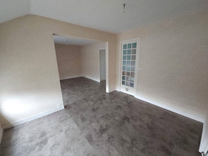 Champ de Foire, Cognac : Appartement 2 pièces à louer