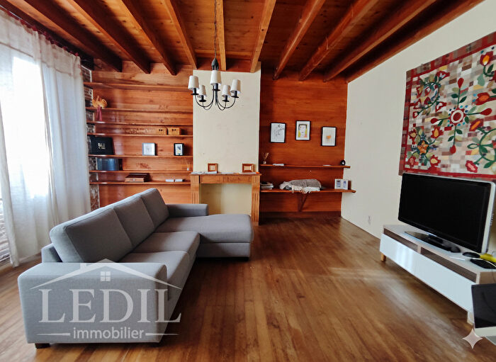 Maison à vendre - Pommevic - 4 pièces - 3 chambres