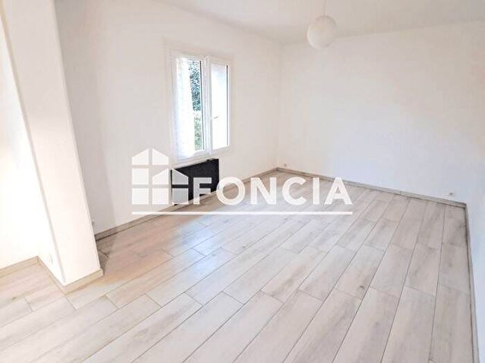 Appartement à louer - Bas, Maule - 1 pièce