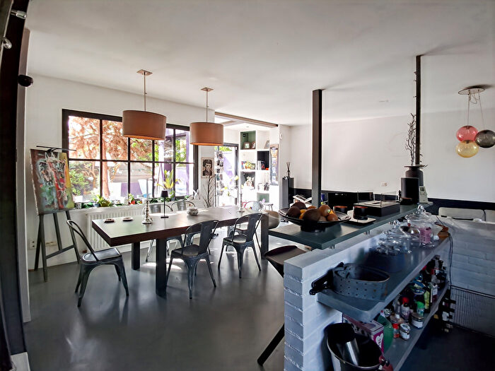 Maison à vendre - Suresnes, Liberté - 6 pièces - 4 chambres