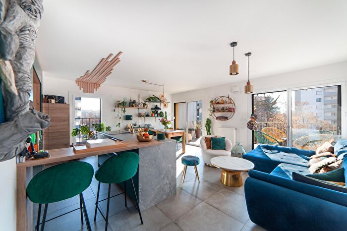 Annecy, Parc des Sports, Fier : Appartement 4 pièces à vendre