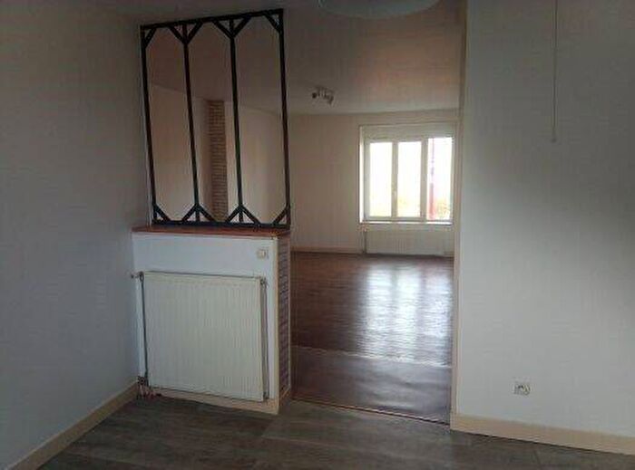 Appartement 4 pièces à louer - Myennes