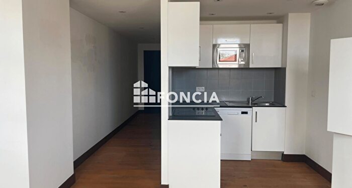 Appartement à vendre - Rochefort, Centre-ville - 3 pièces - 2 chambres