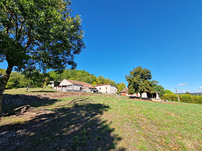Hautefage-la-Tour - Maison 6 pièces à vendre