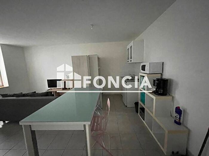 Appartement à louer - Sud, Lagnieu - 1 pièce