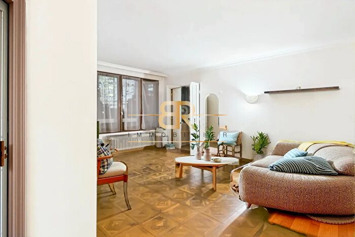 Appartement à vendre - Courbevoie, Gambetta, La Défense - 2 pièces - 1 chambre