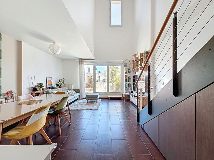 Appartement à vendre - Guyancourt, Villaroy - 4 pièces - 3 chambres