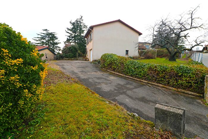 Maison à vendre - Rontalon - 5 pièces - 3 chambres