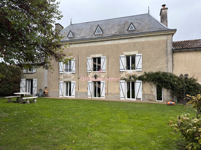 Champigny-le-Sec - Maison 8 pièces à vendre