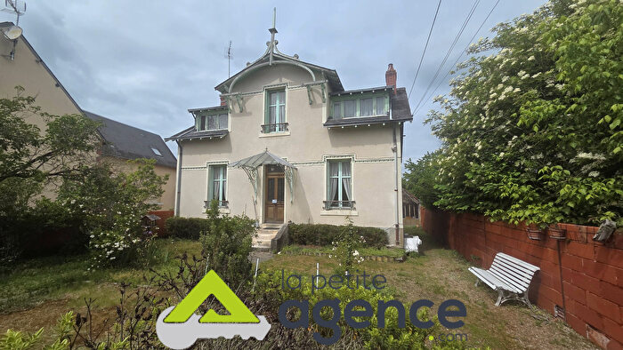 Vierzon, Villages : Maison 6 pièces à vendre