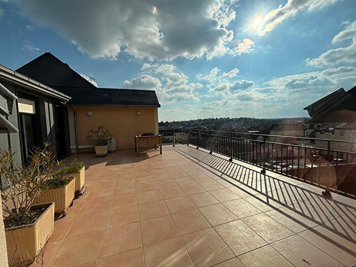 Maison à vendre - Château-Gontier - 5 pièces - 3 chambres