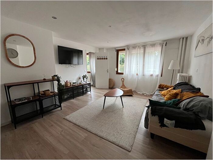 Appartement 5 pièces à louer à Lille, Centre-ville, Euralille
